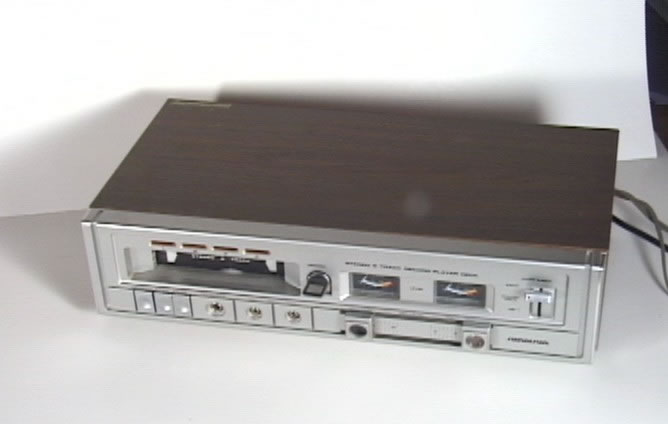 MicrophoneRentals.com > Vintage Equipment > 8 Track